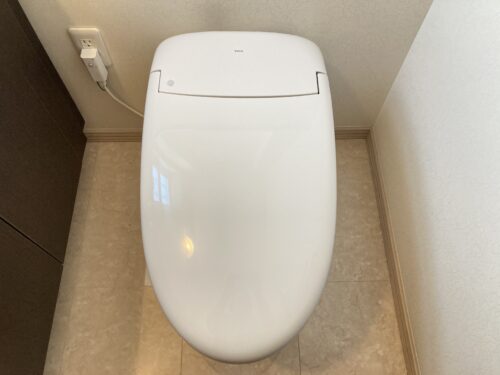 【ウォシュレット故障】トイレリフォームで新トイレNJ2にまるごと交換！TOTOタンクレストイレ – 10年ログ